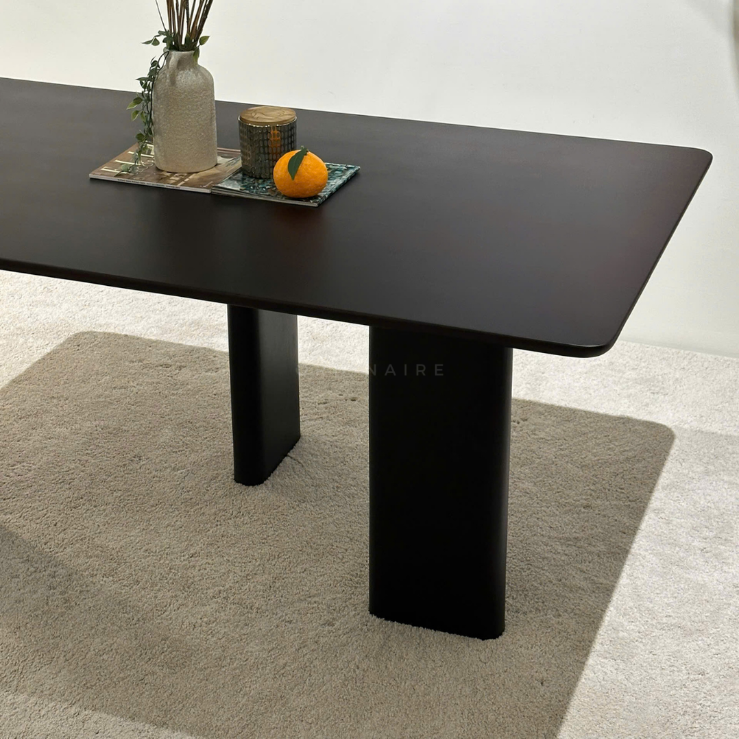 ELAINE DINING TABLE - SAMPLE SALE — Ordinaire Vietnam
